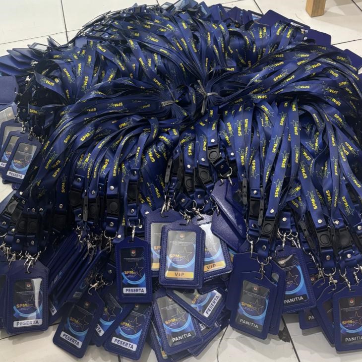 Cetak Keperluan Event Lengkap: Dari Name Tag hingga Backdrop ...